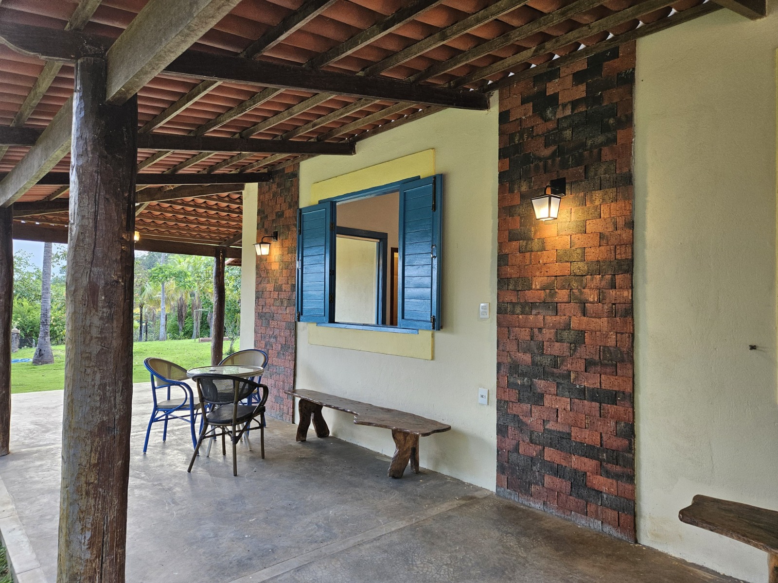 Revestimento rústico texturizado - Telhas ConstruRocha